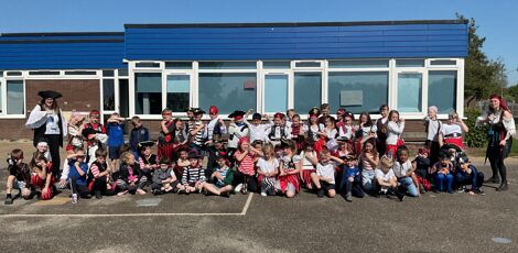 School Day - Ortu Corringham Primary School